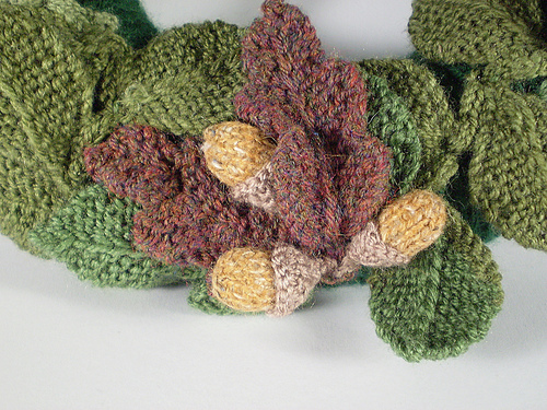 Ravelry: Woodland Wreath, Oak pattern by Frankie Brown