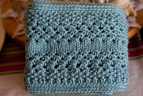 Ravelry: MossyOwls' Irish Mesh Cowl