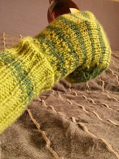 Ravelry: Beer Mittens pattern by R4PUN2EL Fortytwo