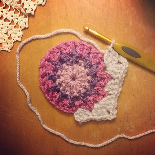 Ravelry: hexagon star flower pattern by Anne Hayman