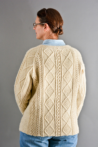 Ravelry: V-Necked Aran Cardigan pattern by Elizabeth Zimmermann