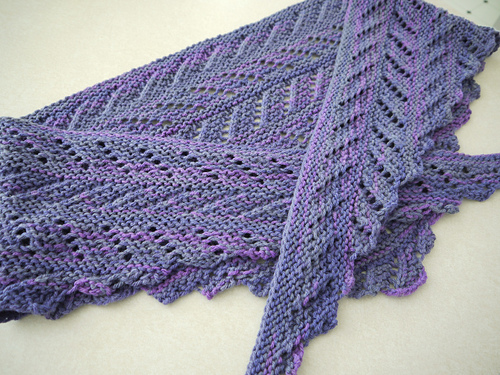 Ravelry: Definitely Diagonal Scarf pattern by Kris Basta - Kriskrafter, LLC