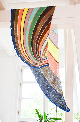 Ravelry: Dotted Rays pattern by Stephen West