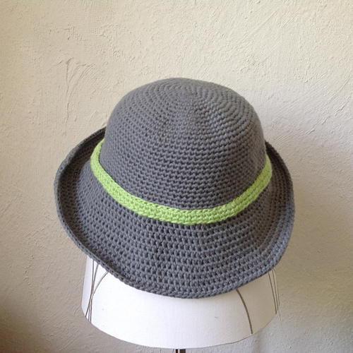 Ravelry: Spring Hat pattern by Suvi Geary