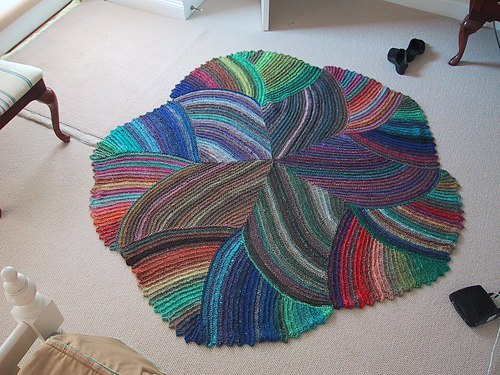 Ravelry: Curlicue Coverlet pattern by Annie Dempsey