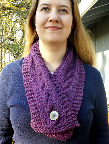 Ravelry: Carlton Scarf pattern by Kelli Slack