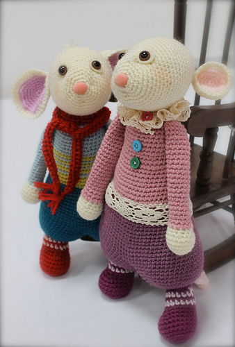 Ravelry: Herbie & Hetty Mouse pattern by Laurie Leonard