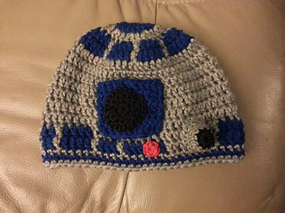 Ravelry: KristinRoman's R2D2 hat