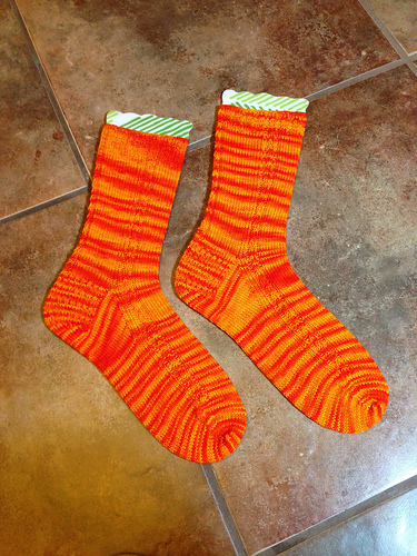 Ravelry: Basic Top Down Socks on DPNs pattern by Kym Hretz