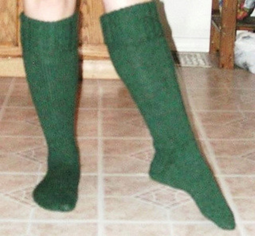 Ravelry: Basic Knitted Kilt Hose pattern by Diane Jensen Donald