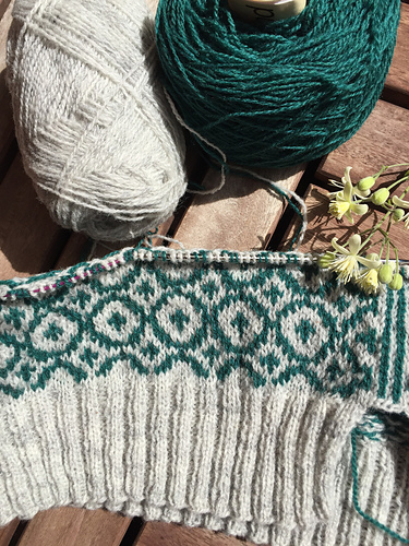 Ravelry: Delft pattern by Rachel Søgaard