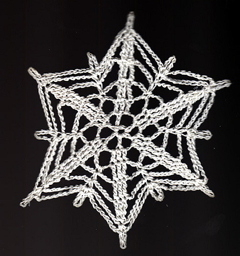 Ravelry: Fancy star snowflake pattern by Susan Gater