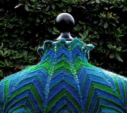 Ravelry: Dragon Cowl pattern by Beyenburgerin Design