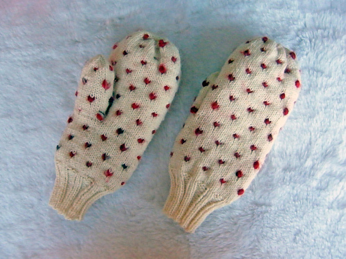 Ravelry: Thrummed Mittens pattern by Crystal Flanagan