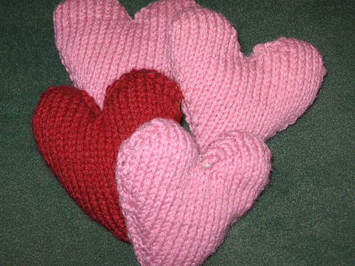Ravelry: Heart Sachet pattern by Janet Rehfeldt