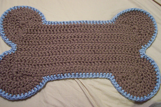 Ravelry: Dog Bone Mat pattern by Andrea Wallace