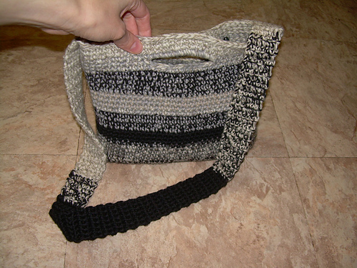 Ravelry: Spiral Bag pattern by Amy Maxwell
