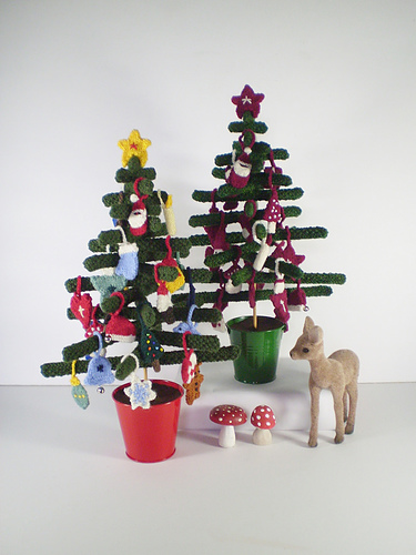 Ravelry: Needle Tree pattern by Frankie Brown