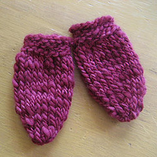 Ravelry: Thumbless Mittens pattern by Melanie Falick and Kristin Nicholas
