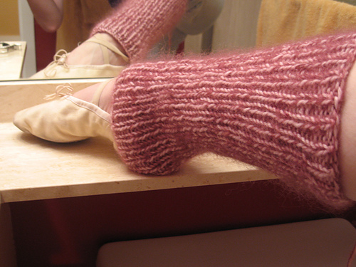 Ravelry Super Easy Leg Warmers Pattern By Joelle Hoverson
