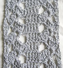 Ravelry: Yarrow pattern by Clare Blowers