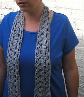 Ravelry: Yarrow pattern by Clare Blowers