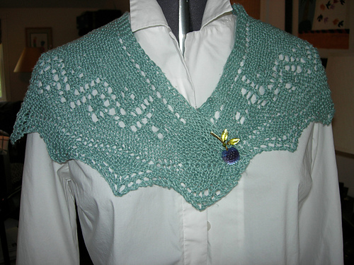 Ravelry: Victorian Shoulderette pattern by Sivia Harding