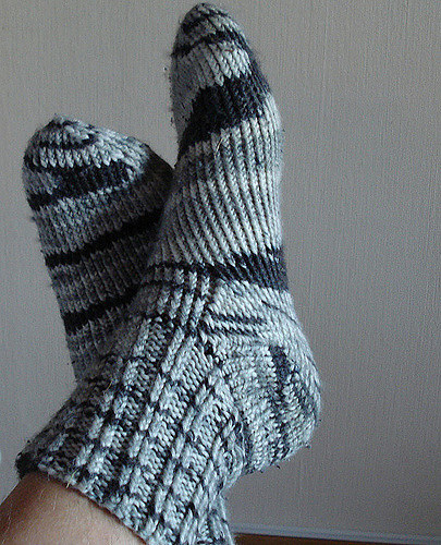 Ravelry: 90384 Klassiska raggsockor pattern by Järbo