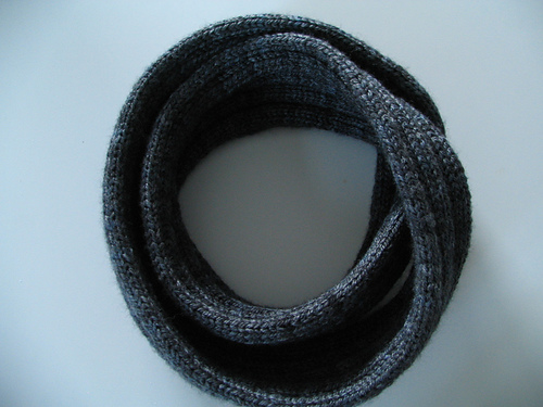 Ravelry: Looped Loop pattern by Kirsten Johnstone