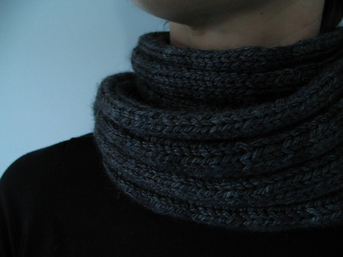 Ravelry: Looped Loop pattern by Kirsten Johnstone