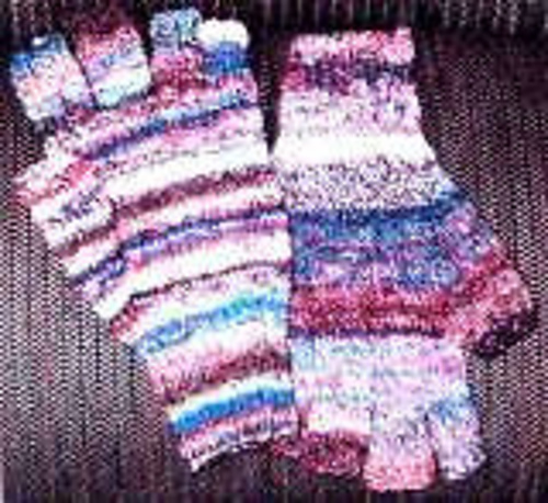 Ravelry: Fingerling Gloves pattern by Diana Hachenberger