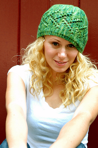 Ravelry: Eyelet & Twigs Hat pattern by Grace Akhrem