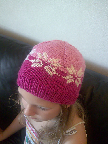 Ravelry: snowflake hat pattern by Jenny Kostka
