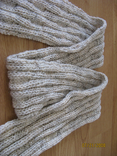 Ravelry: Wavy Rib Scarf pattern by Kennita Tully