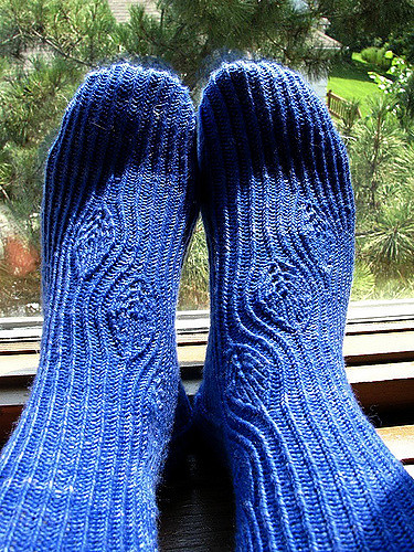 Ravelry: Spring Thaw Socks pattern by Cat Bordhi