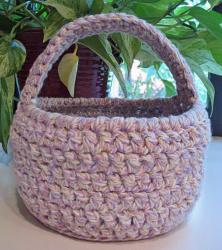 Ravelry: Fast & Easy Crochet Gift Basket pattern by Lily / Sugar'n Cream