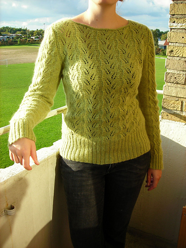 Ravelry: Julia pattern by Martin Storey