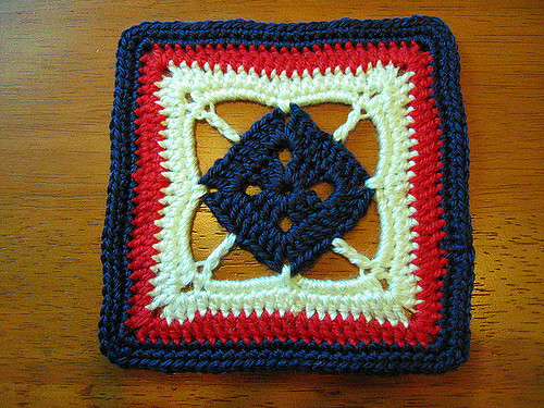 Ravelry: Diamond in a Square pattern by Jan Eaton