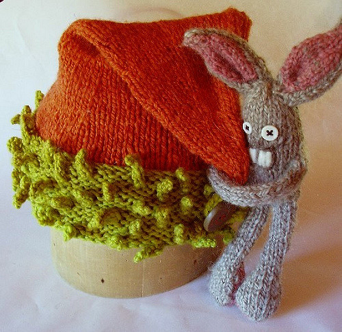 Ravelry: Happy Rabbit Carrot Hat pattern by D.M.Coder