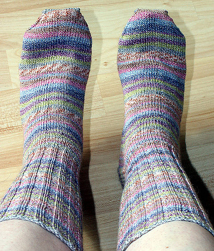 Ravelry: Basic Cuff-Down Sock pattern by Geralyn Inokuchi, Gail Cassidy