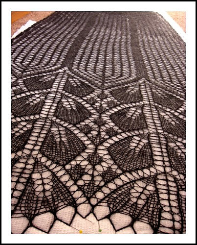 Ravelry: Rose Leaf Design pattern by Marianne Kinzel