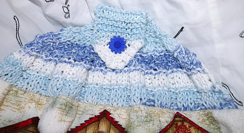 Ravelry: Tea Towel Topper (knit) pattern by Lion Brand Yarn