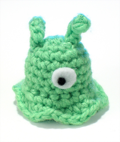 Ravelry: Futurama's Brain Slugs pattern by Alicia Ramirez
