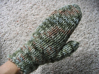 Ravelry: Easy Cozy Mittens pattern by Lambspun of Colorado