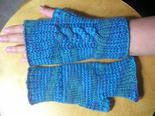Ravelry: Cabled Cashmere Wristers pattern by Iris Schreier