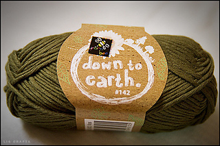 Ravelry: Spotlight Yarn Bee Down to Earth #142