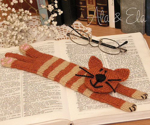 Ravelry: Cat bookmark pattern by Ala Ela