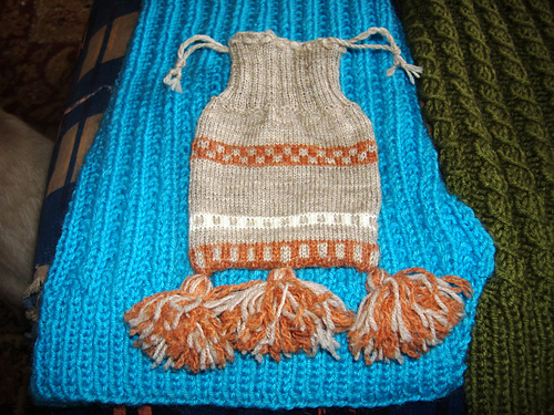 Ravelry: Gunnister Man's Pouch pattern by Deborah Pulliam