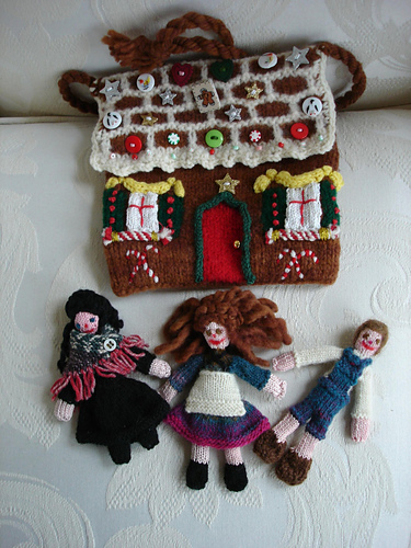 Ravelry: Gingerbread House Purse pattern by Rita Garrity Knudson