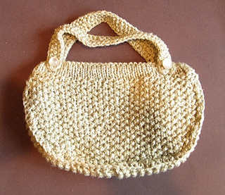 Ravelry: Small Silver Evening Bag pattern by knitvana